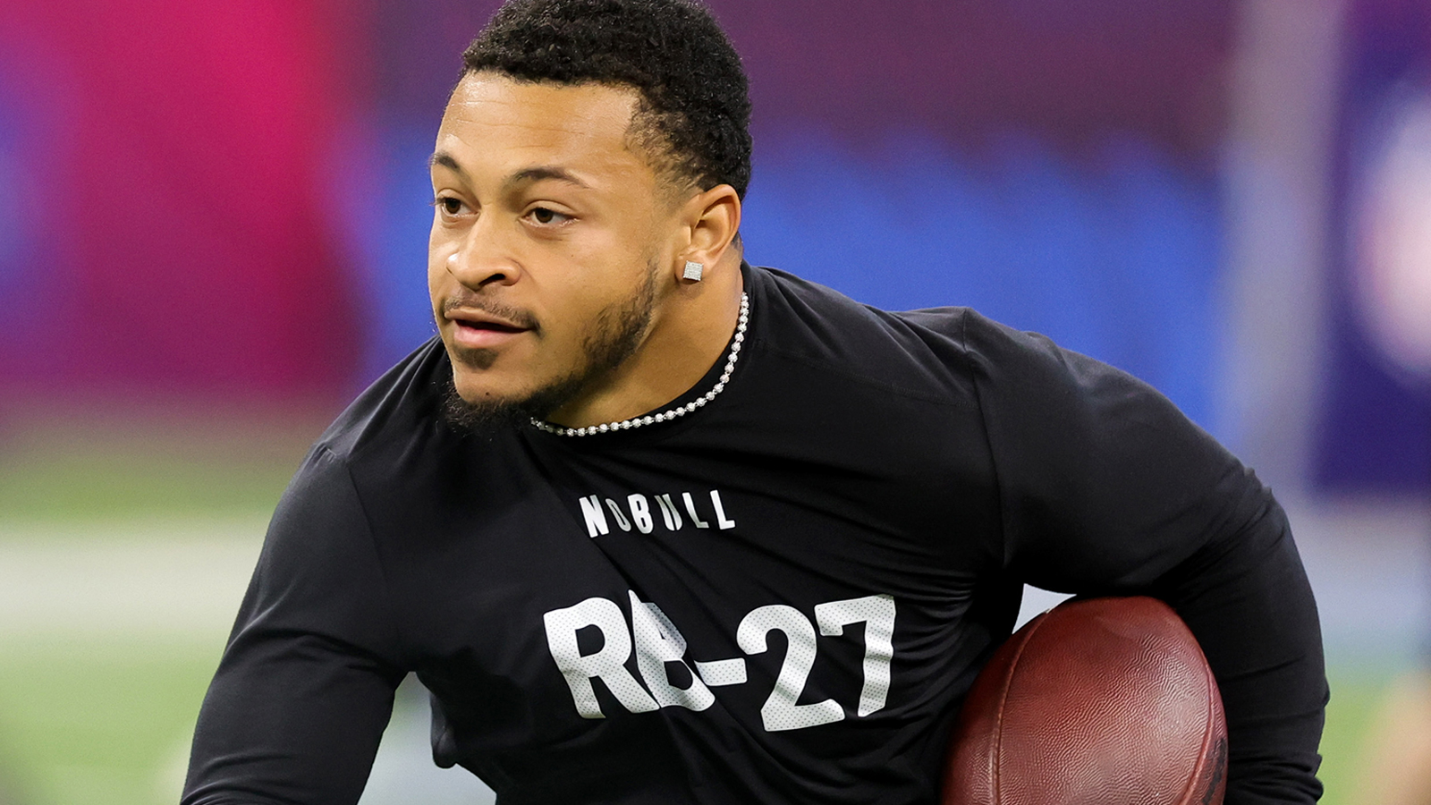 Video Of 5'5" Deuce Vaughn At Cowboys Practice Goes Viral