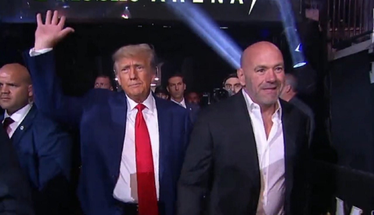 Donald Trump Gets Loud Cheers At UFC 290, Is Extremely Popular With UFC ...