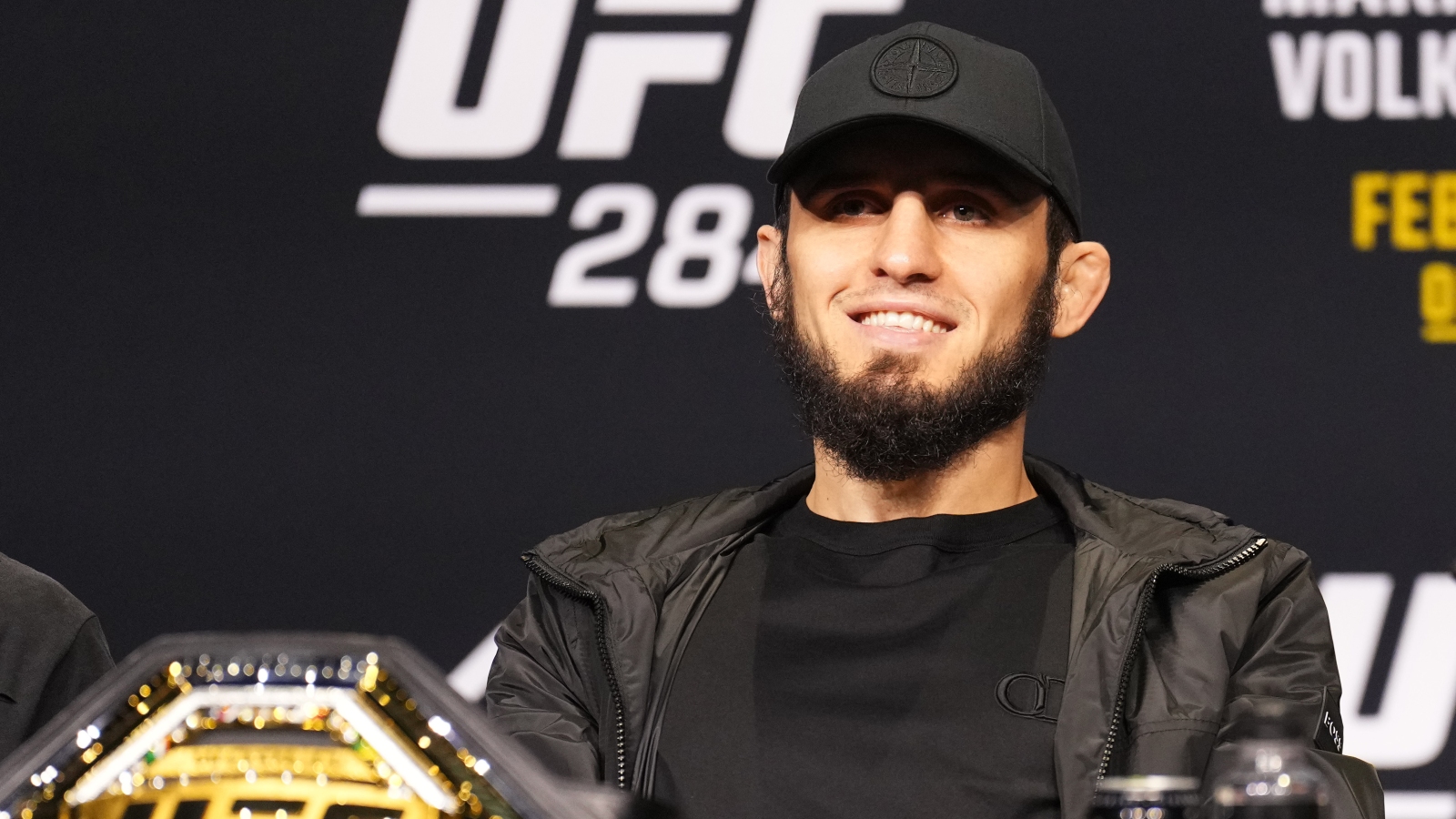 UFC Fans On The Fence About Islam Makhachev's Latest Call Out