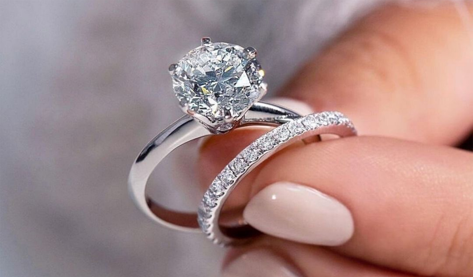 Lawyer Offers $5,000 Referral Bonus For Help Finding A Husband