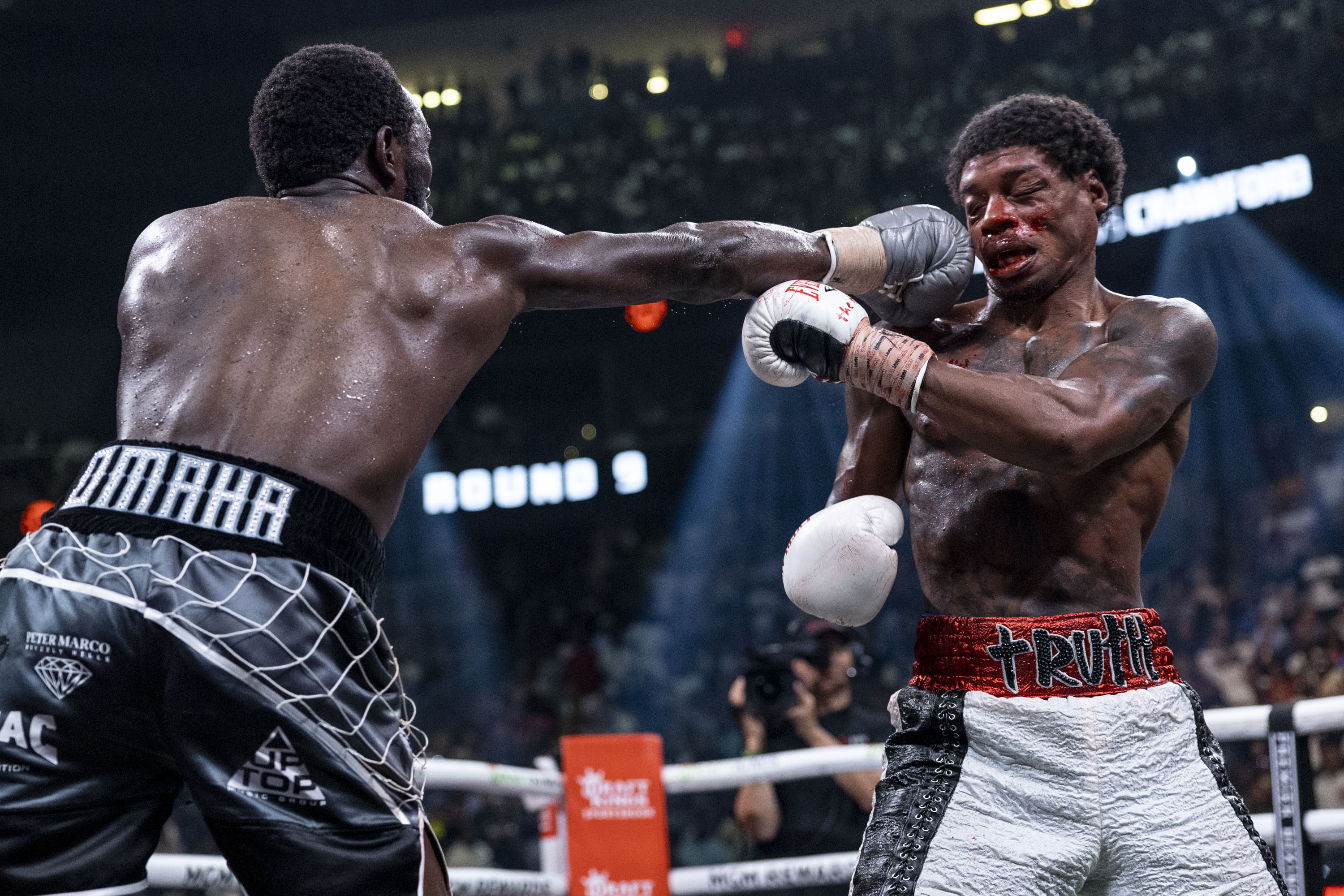 Close-Up Photos Of Errol Spence's Swollen Face Shows How Badly He Was ...