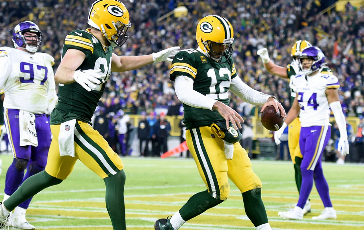 Aaron Rodgers Dropped By State Farm For 2023 Season Which Means No More ...