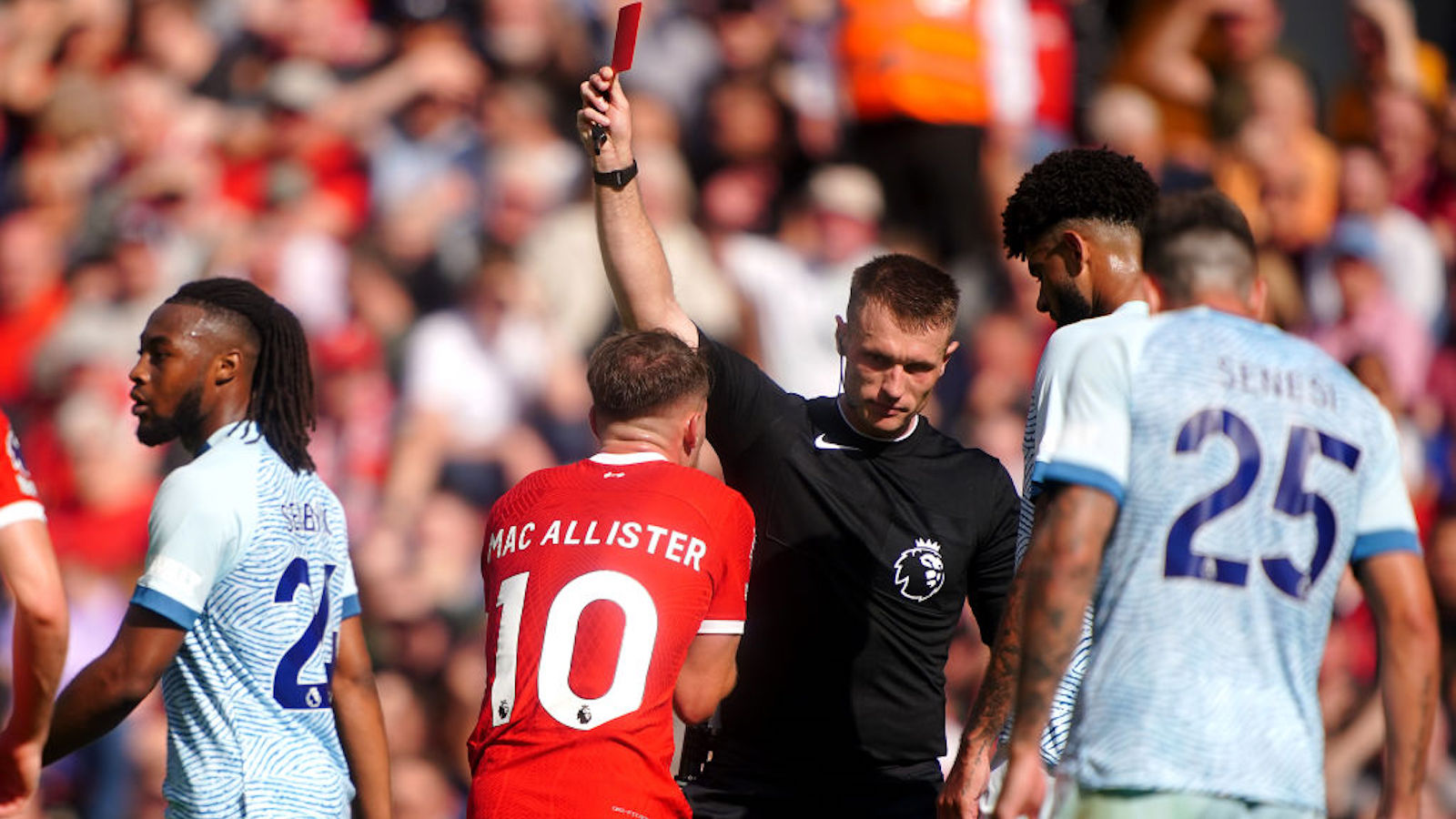 Premier League Fans Are Fuming Over State Of League's Refs