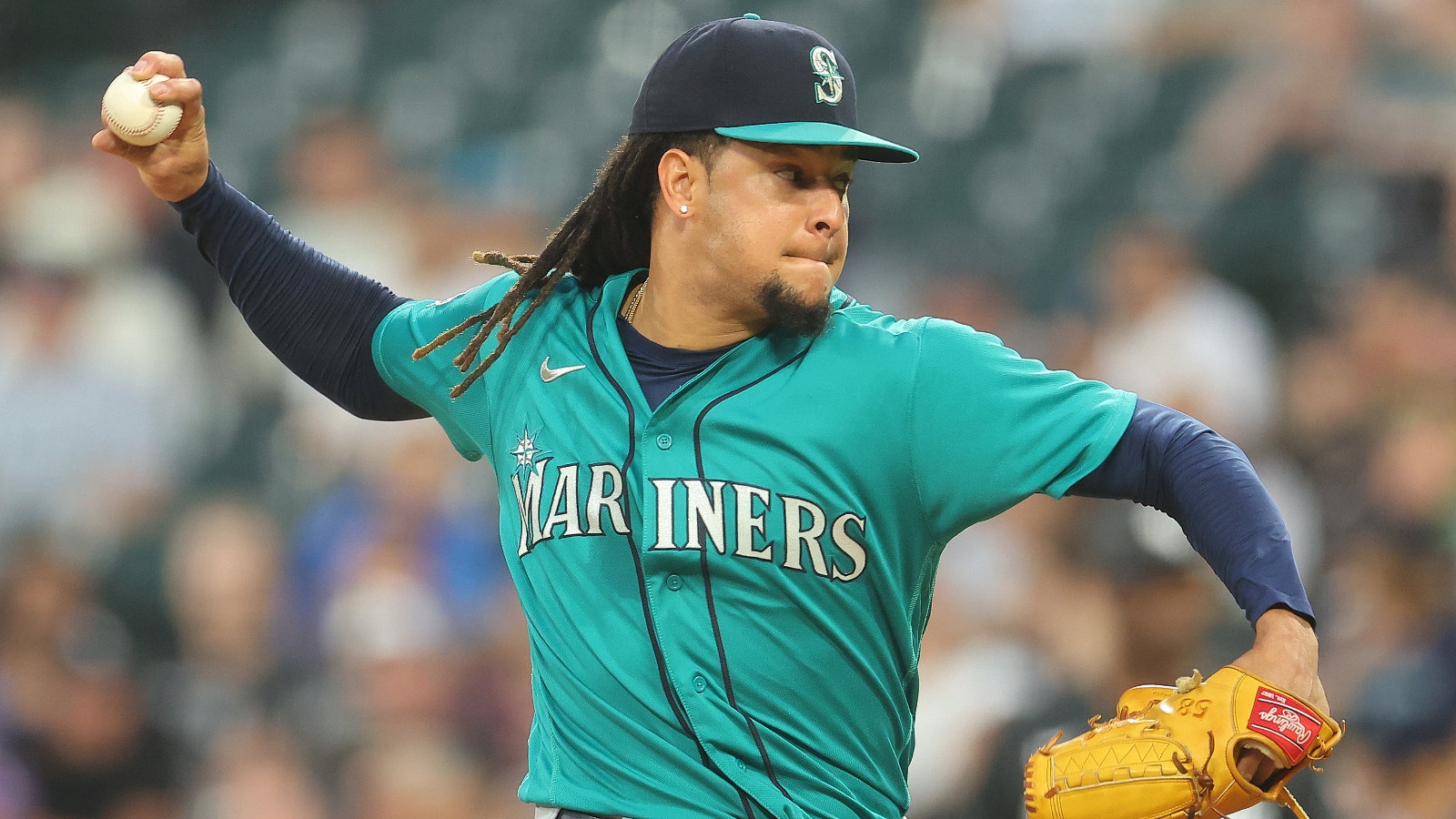 Mariners' Luis Castillo Beat White Sox With 47 Consecutive Fastballs