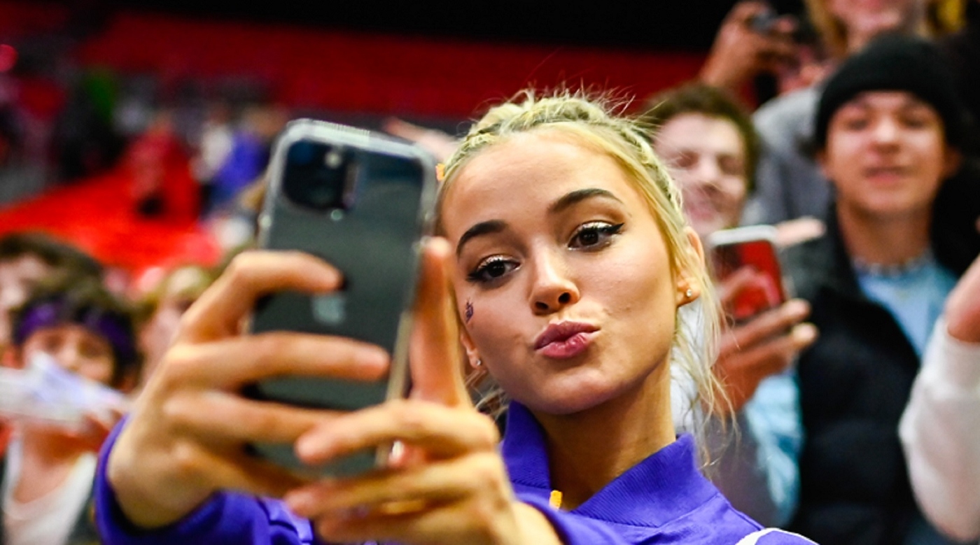 Olivia Dunne Short Shorts Locker Room Video Goes Viral