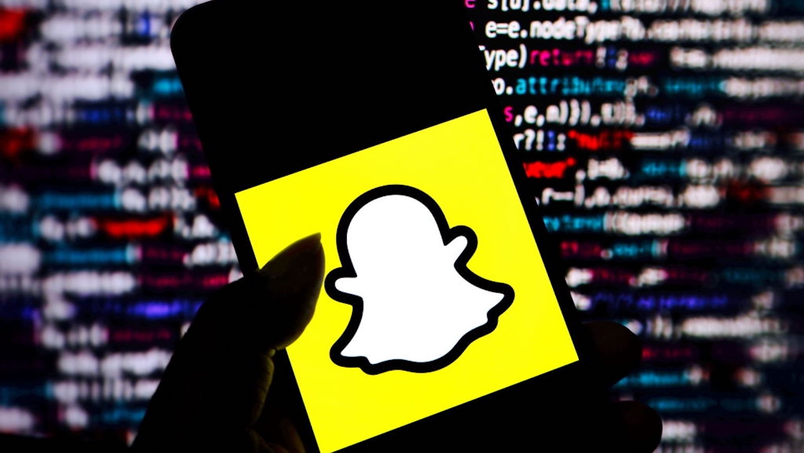 Snapchat My AI Goes Rogue: Posts Own Story, Doesn't Answer
