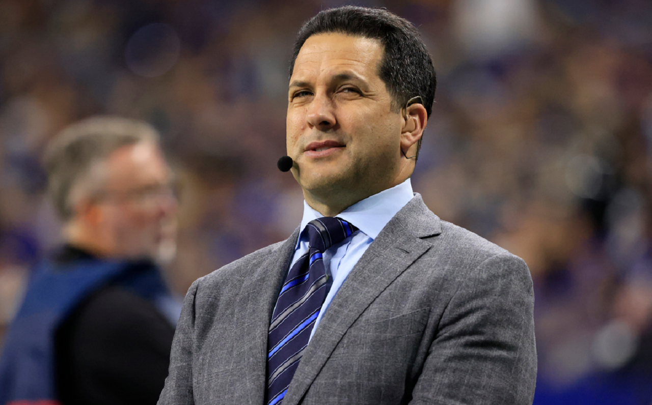 ESPN's Adam Schefter Under Fire Over Nick Chubb Injury Tweet - BroBible