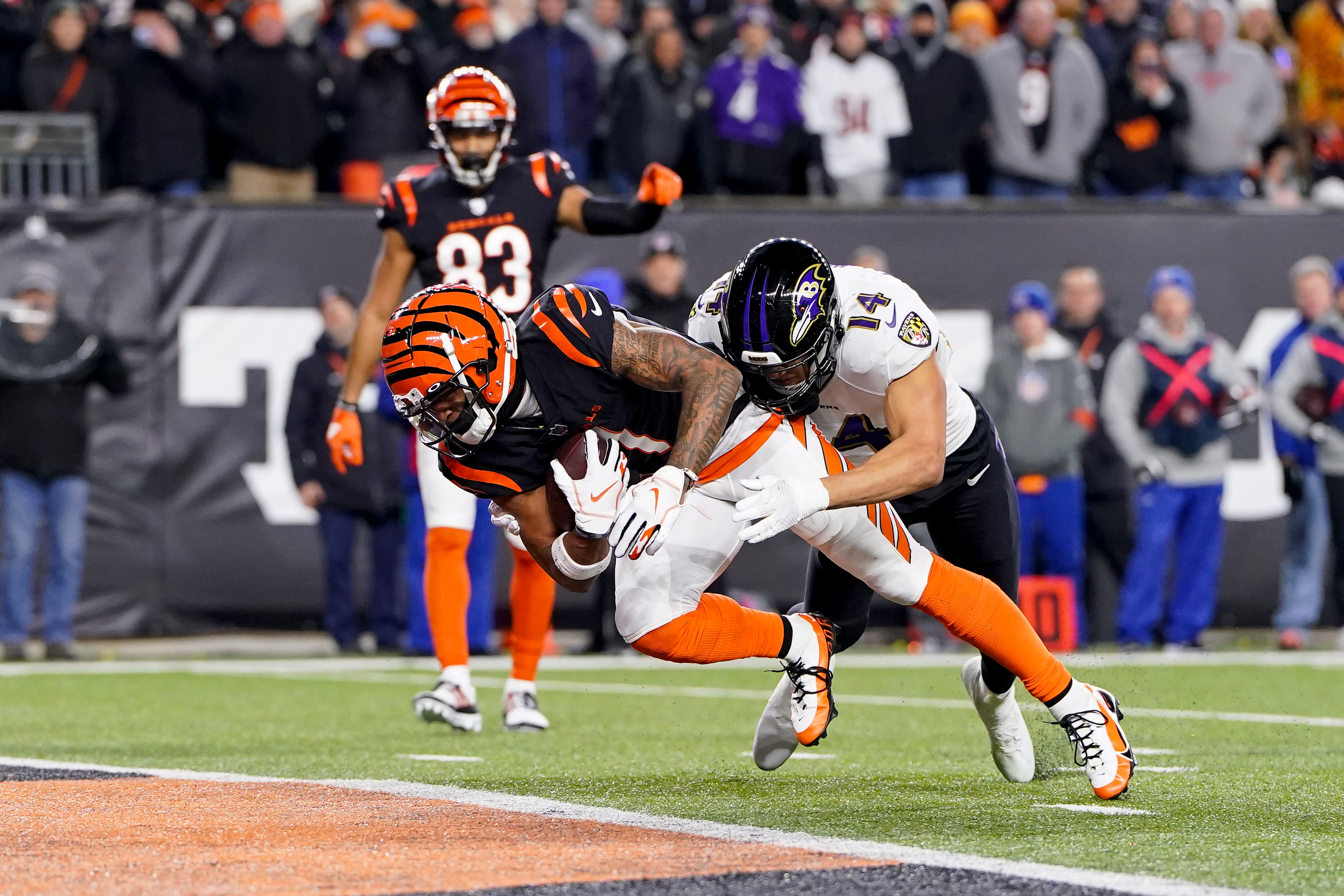 UConn Had a Very Turnt Riot After Making It to the Final Four - BroBible