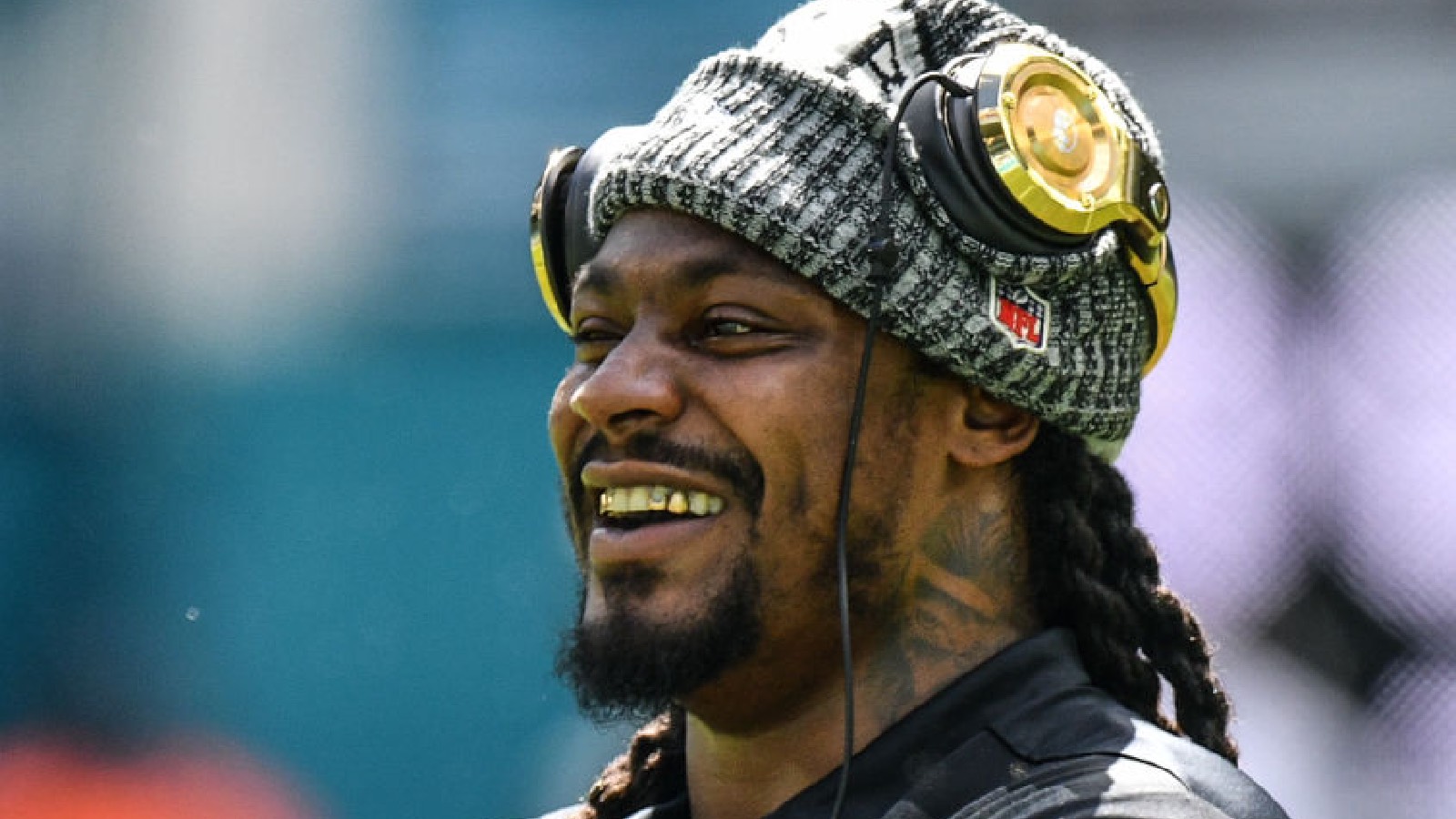 Marshawn Lynch Took A Injury Cart On A Joyride In College