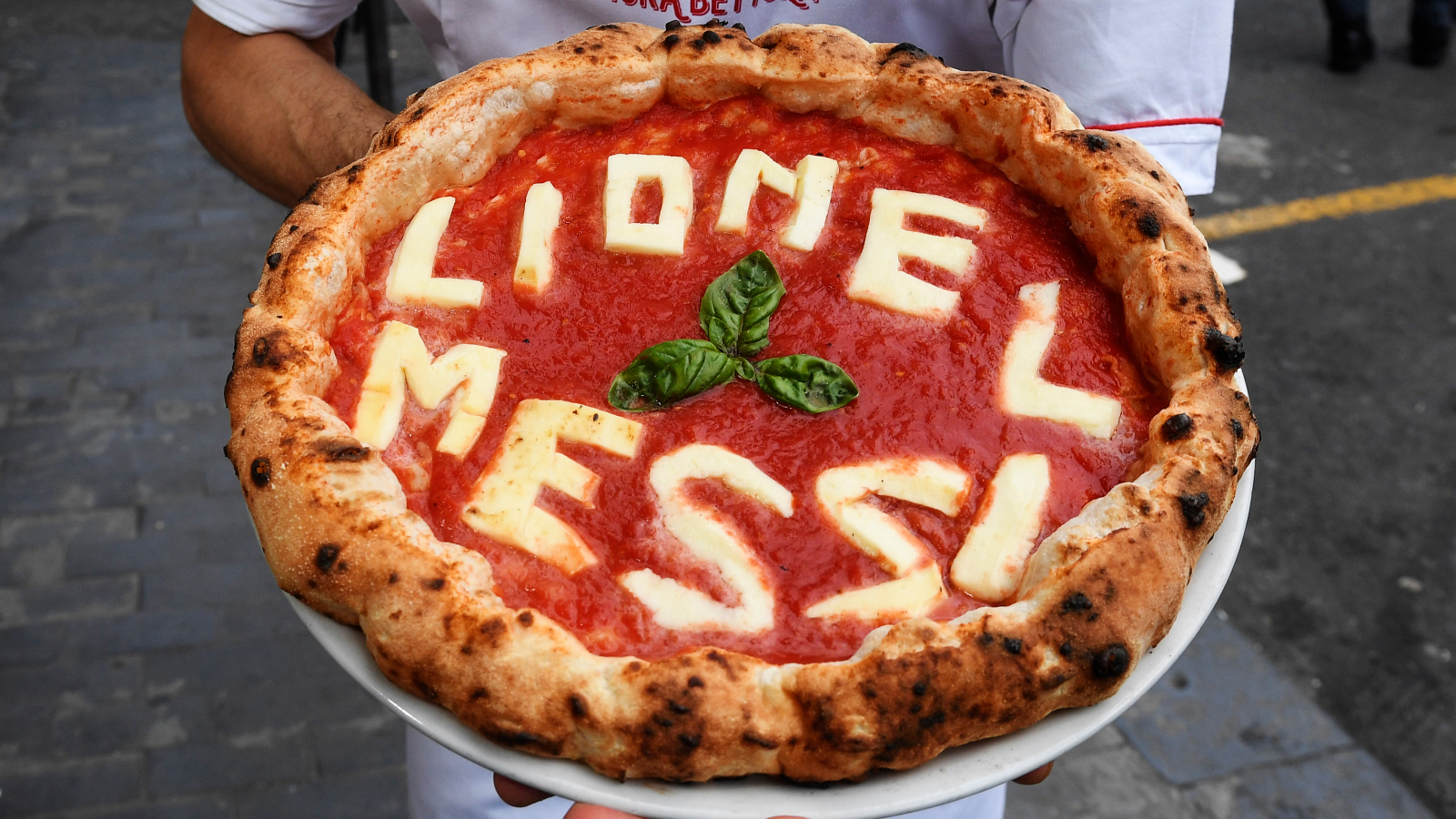 Lionel Messi Ordered The Most Disgusting Pizza You'll Ever See