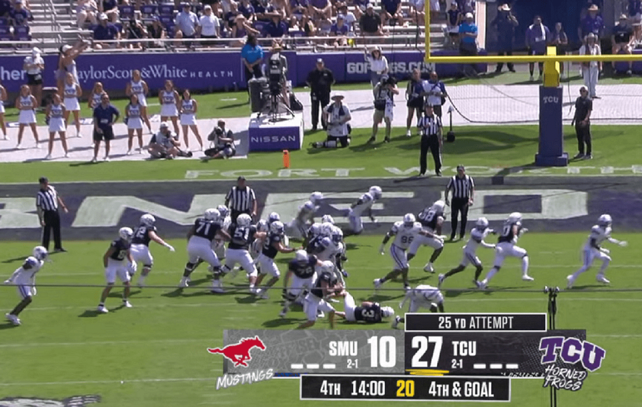 TCU Attempts Fake Field Goal And Fail Miserably In Hilarious Fashion ...