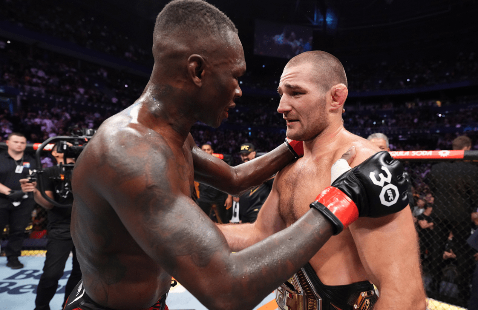 Awkward Postfight Conversation Between Israel Adesanya And Sean ...
