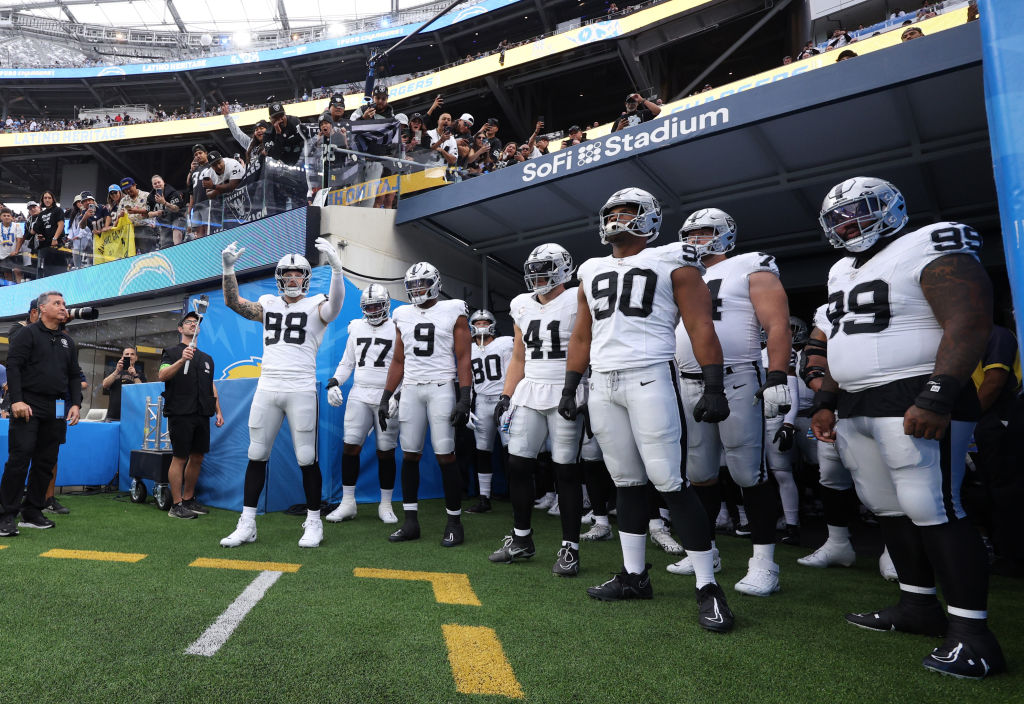 Raiders Fans TAKE OVER SoFi Stadium, Rattle Chargers At Home