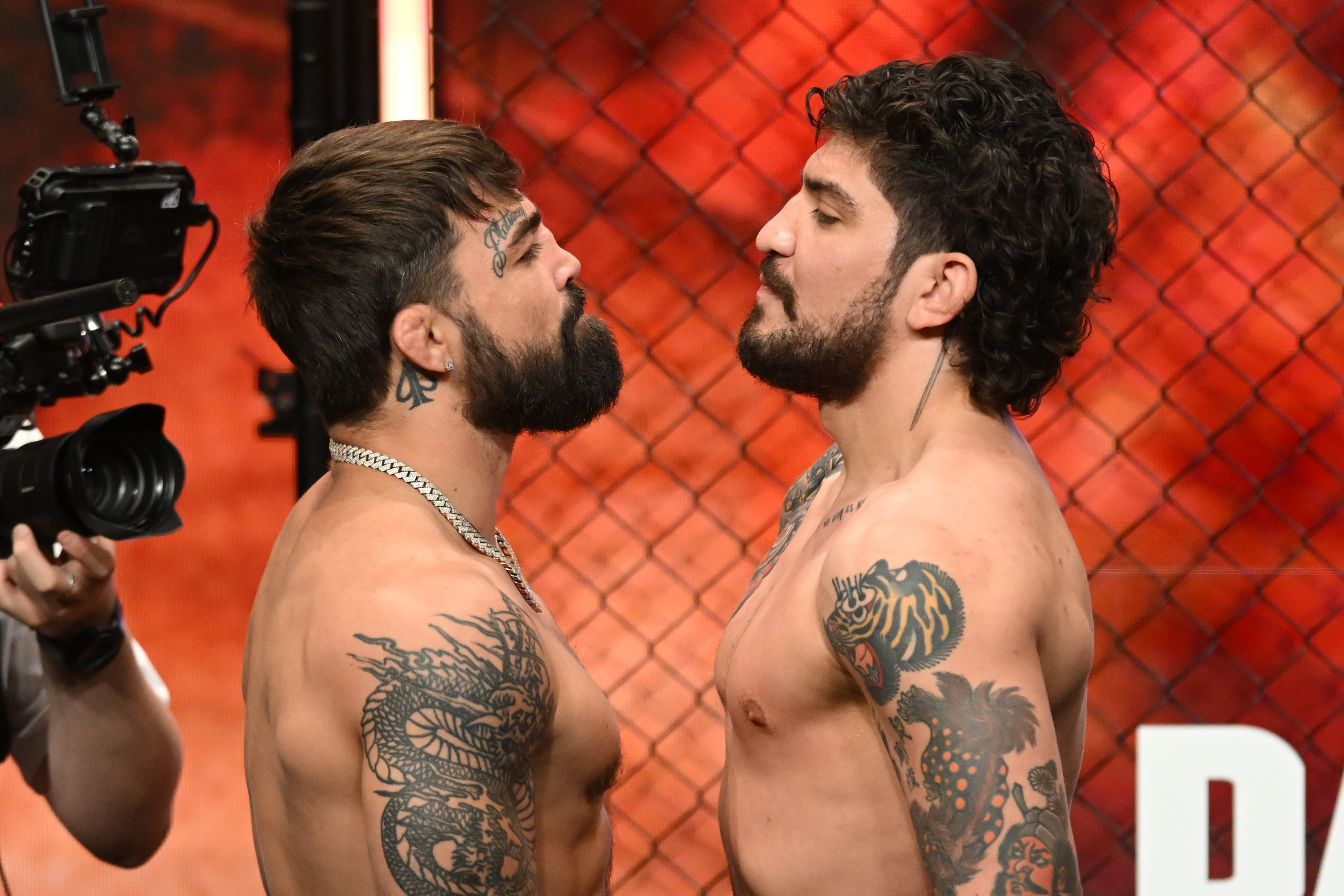 Dillon Danis Calls Out Mike Perry To Bareknuckle Boxing Match - BroBible