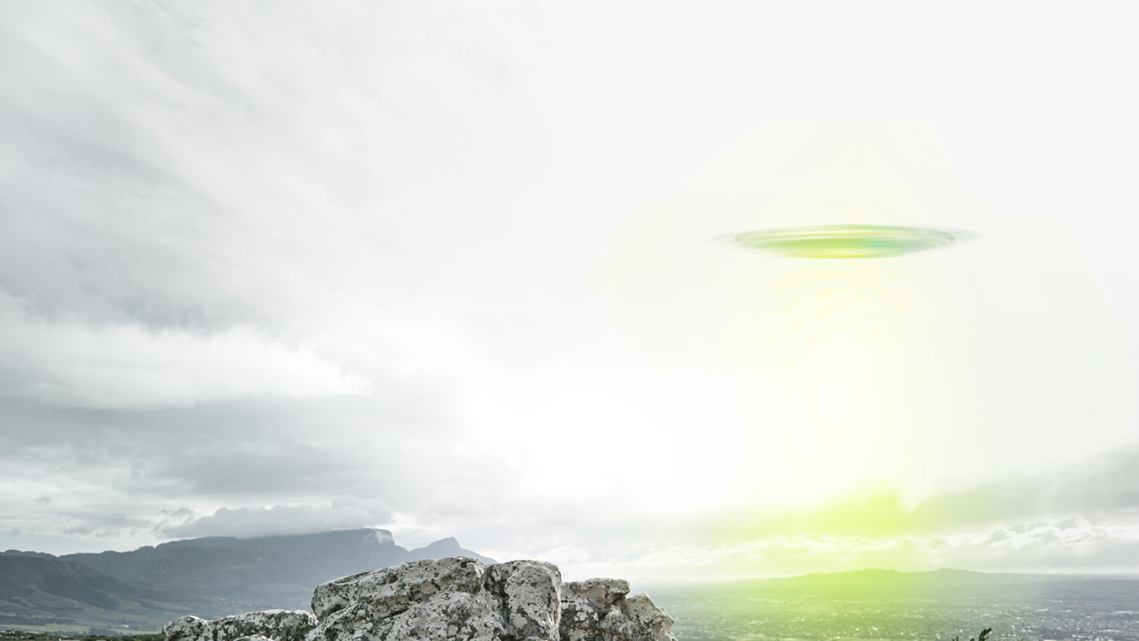 UFO Filmed Over Colombia Compared To Navy 'GIMBAL' Video