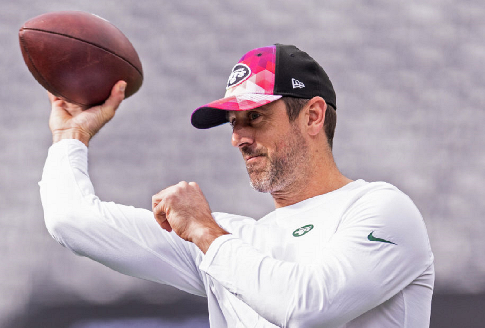 Aaron Rodgers Credits The Power Of His Mind & 'Innovative' Surgery For ...