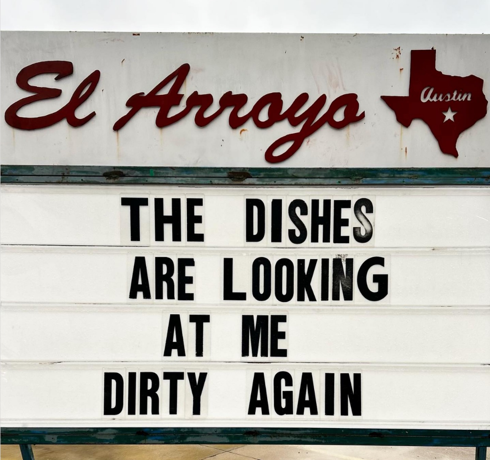 50 Funny Memes Going Viral All Over The Internet Today