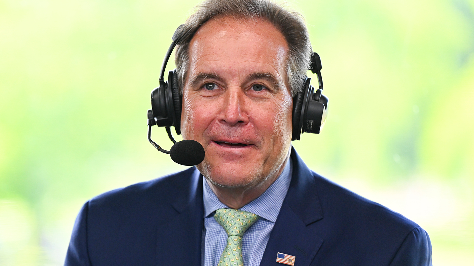 JIm Nantz Narrates Tee Shot For Random Guy At Pebble Beach