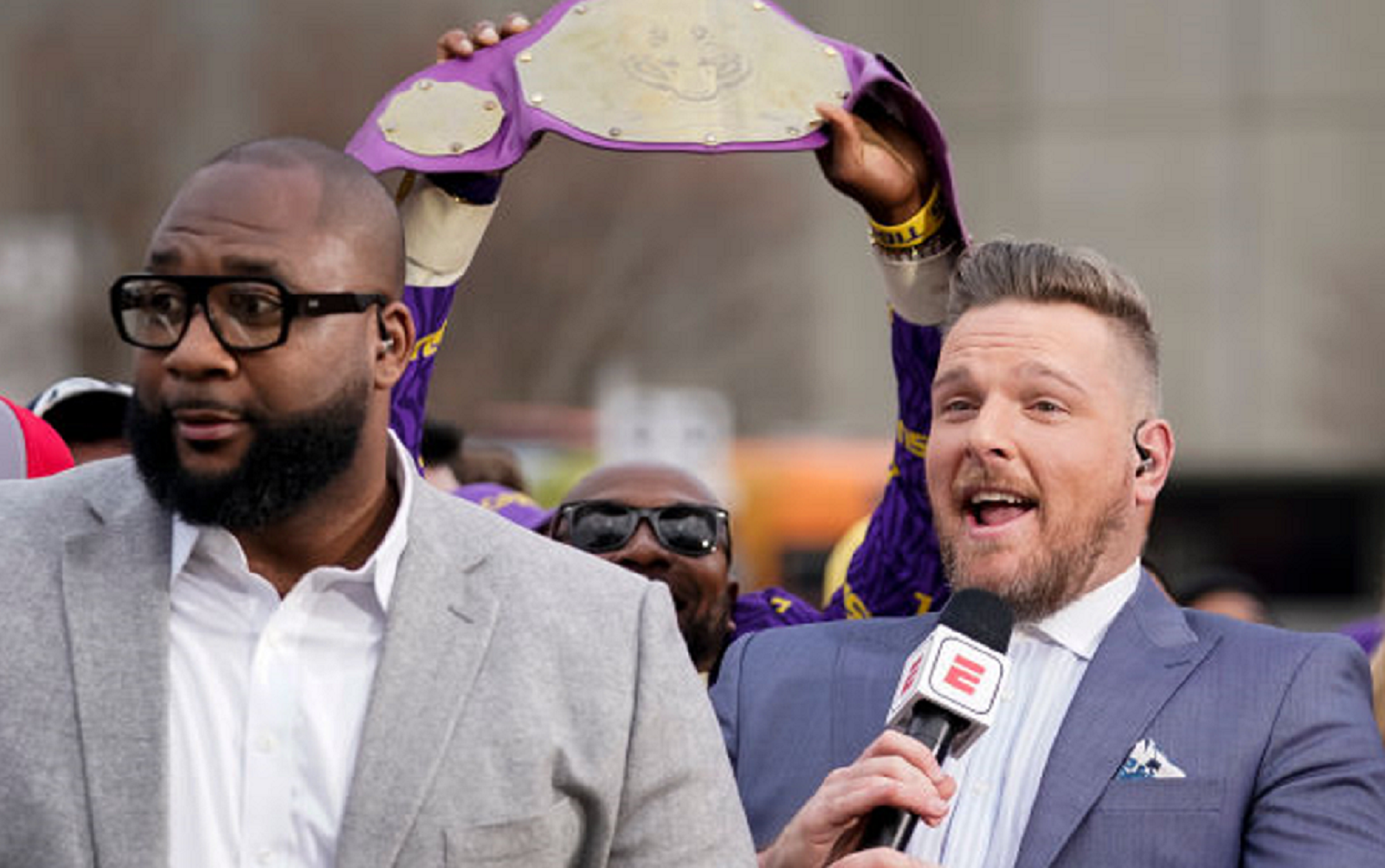 Majority Of Fans Don't Like Pat McAfee On College GameDay According To ...