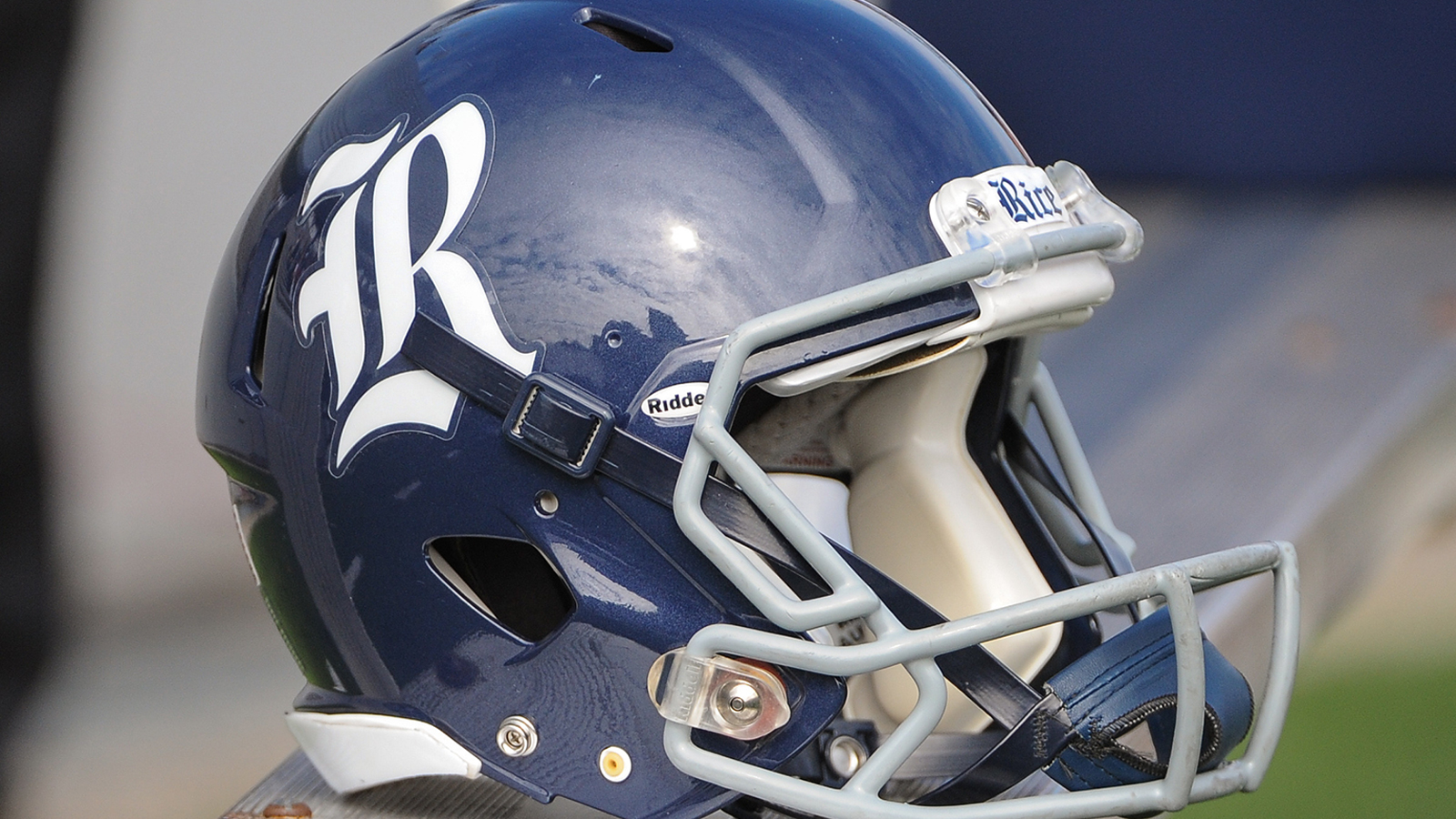 Rice Football Staffer Goes Viral For Distributing Candy On Sideline