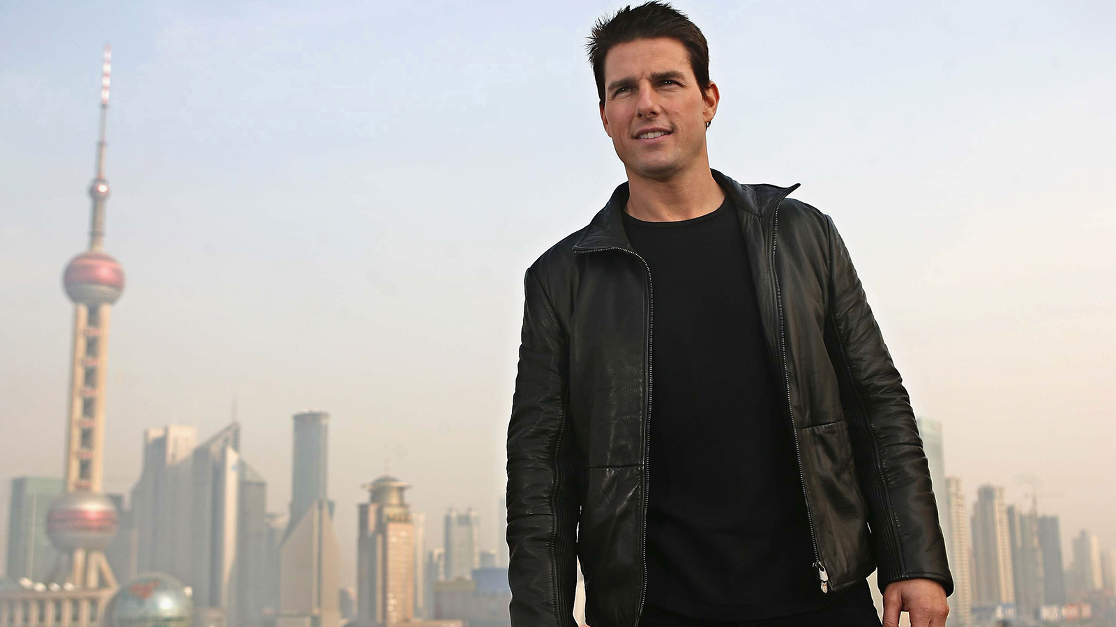 How Tall is Tom Cruise (Really)? | BroBible