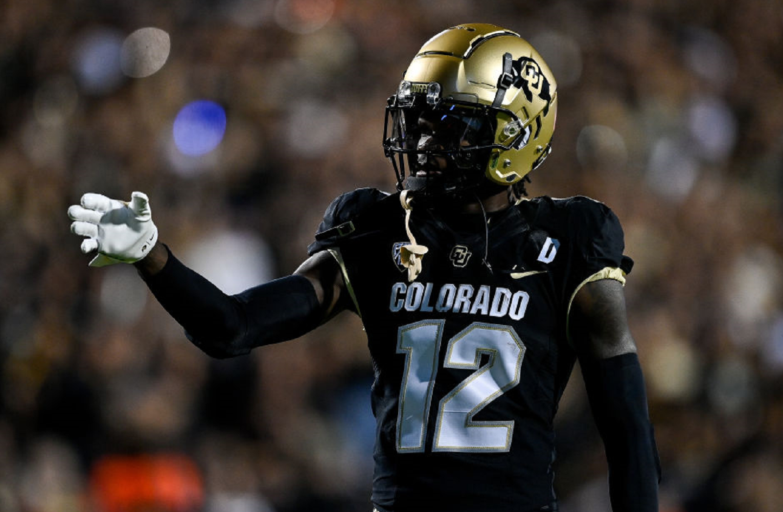 Travis Hunter Reacts To Deion Sanders' Fiery Message To Team After ...