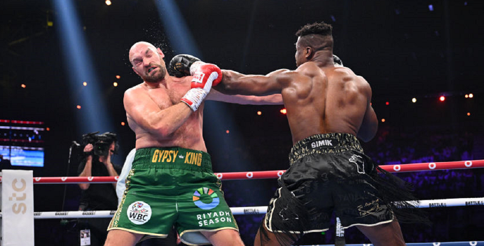 Tyson Fury's Face Is Completely Busted Up Day After Fight Vs Francis ...