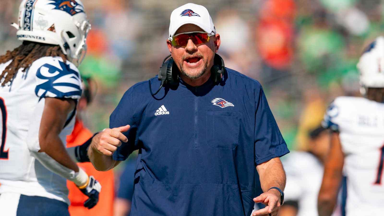 UTSA Coach Sends Strong Message Amid Texas A&M Speculation