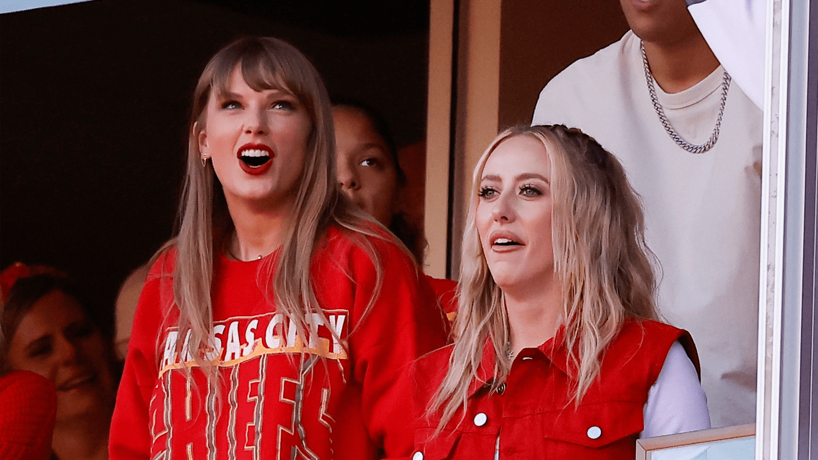 Dolphins' Bradley Chubb Draws The Wrath Of The Swifties