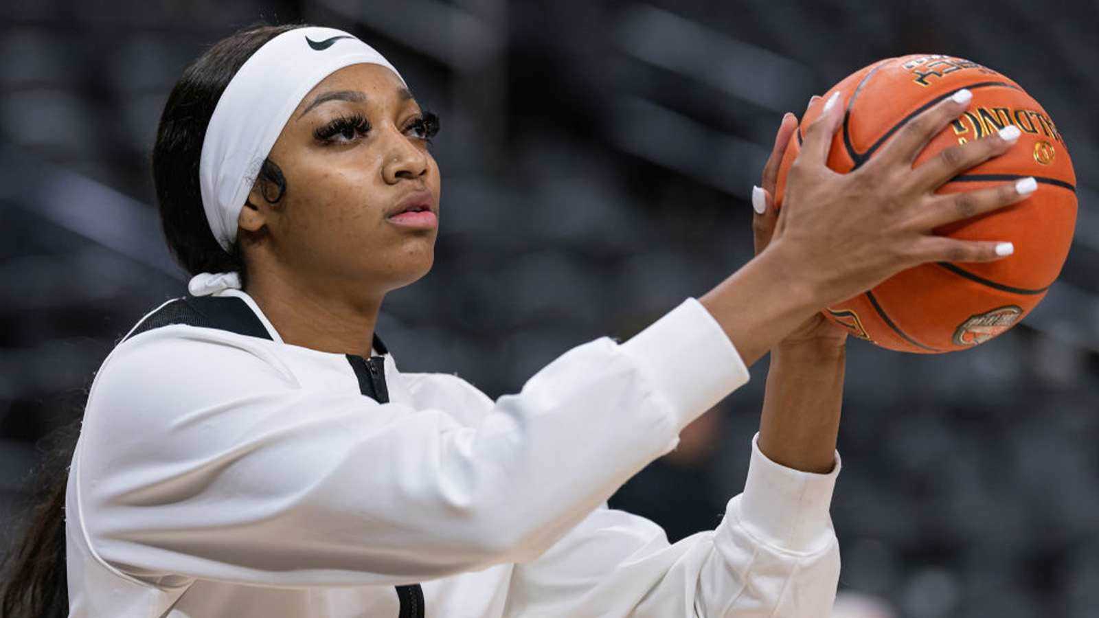 Angel Reese Posts Telling Status Update Amid Major LSU Drama