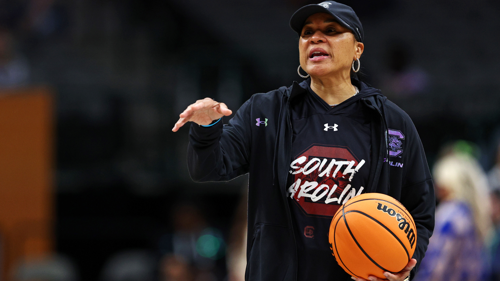 South Carolina Women's Basketball Team Practices Against Men
