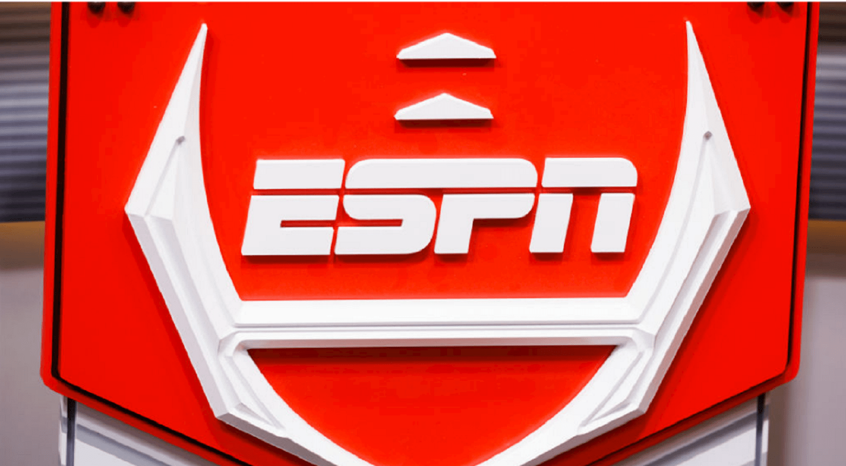 Ex-ESPNer Blasts ESPN's Coverage Of Michigan's Sign-Stealing Scandal ...