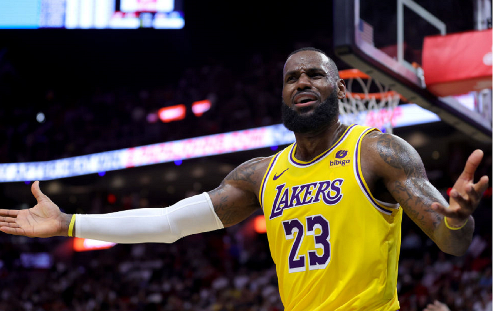 The Lakers Are Already Crying To The NBA About LeBron James Not Getting ...