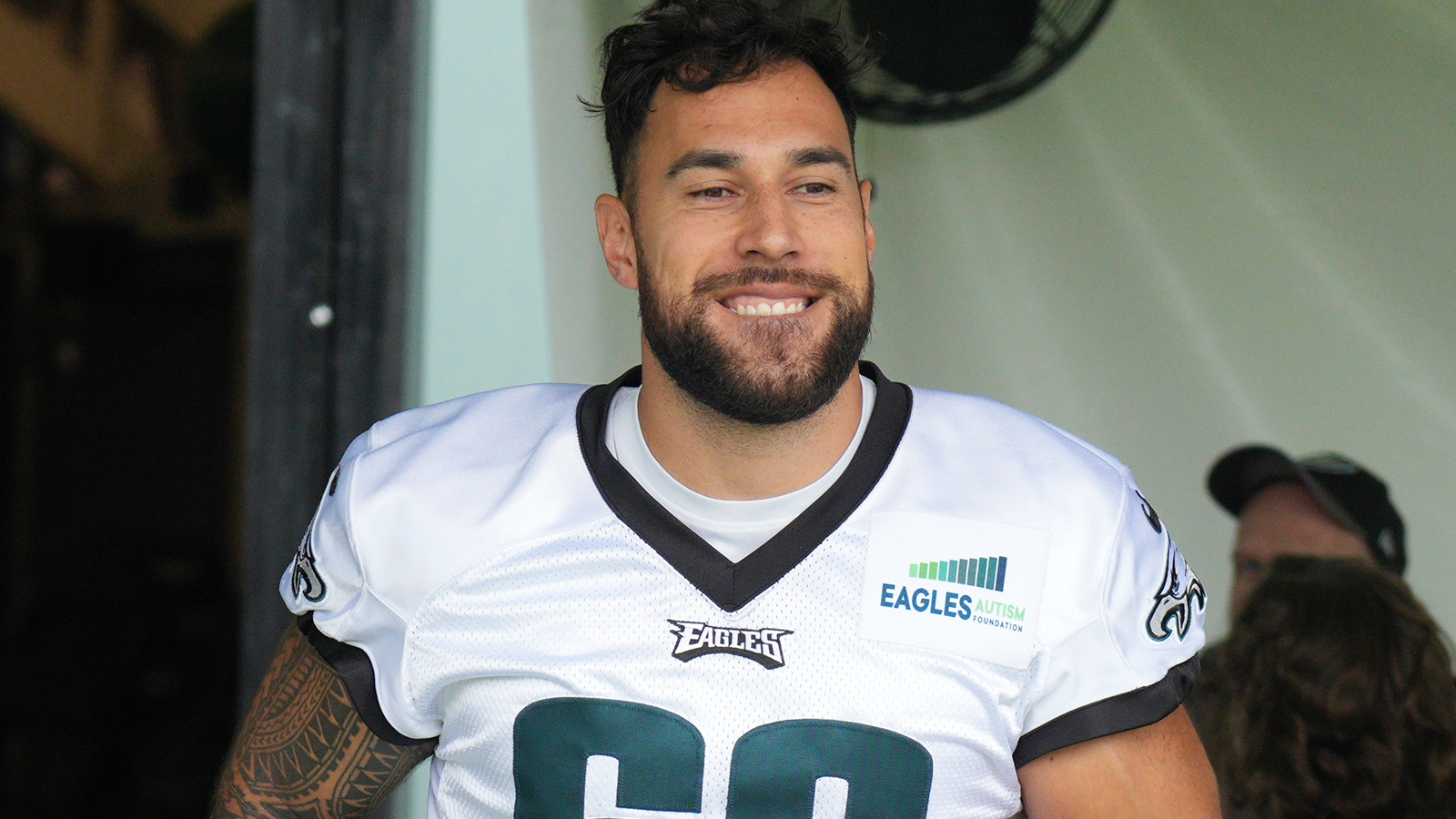 Eagles Coach Denies He Was Wearing Thong On The Sideline