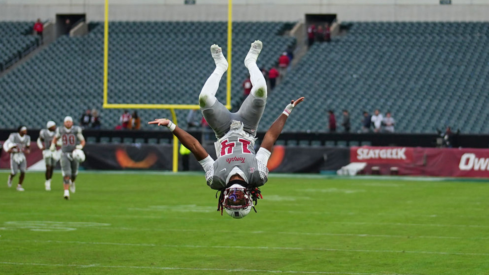 Bad College Football Team Draws Humiliating Crowd At NFL Field