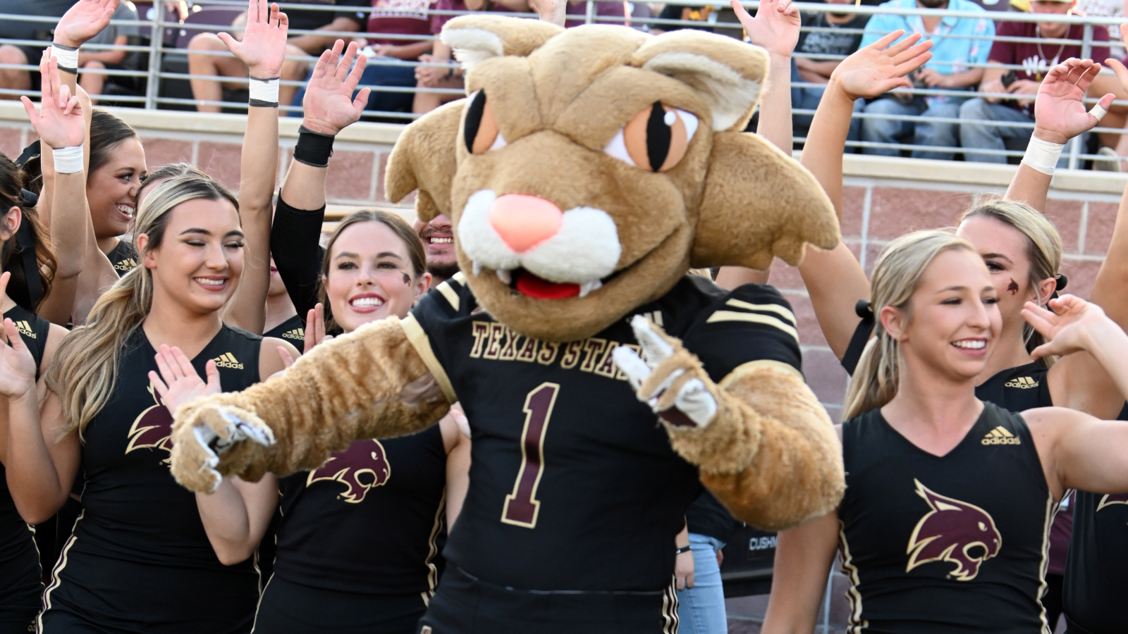 Texas State Field Goal Contest Will Give 1 Student Free Tuition