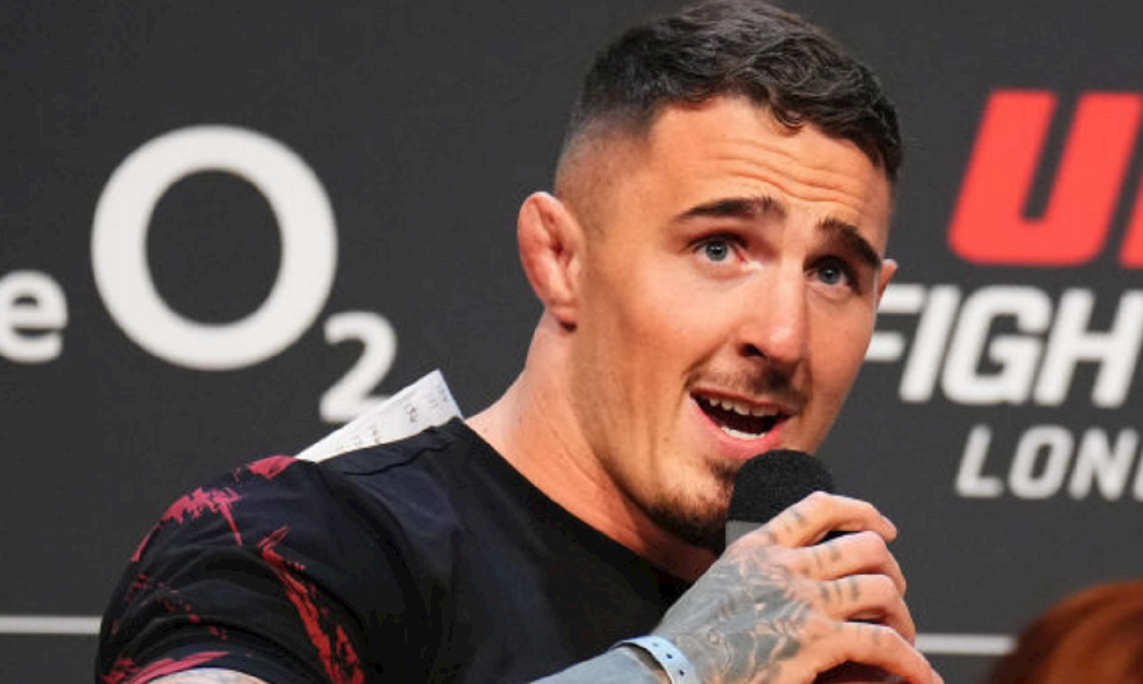 Female Reporter Reacts To UFC Fighter Receiving Backlash For Asking Her ...