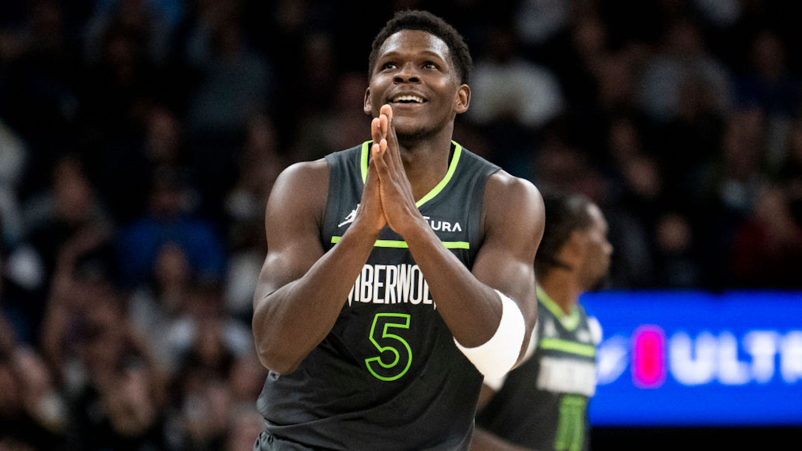 IG Model Accuses Anthony Edwards Of Pushing Abortion On Her