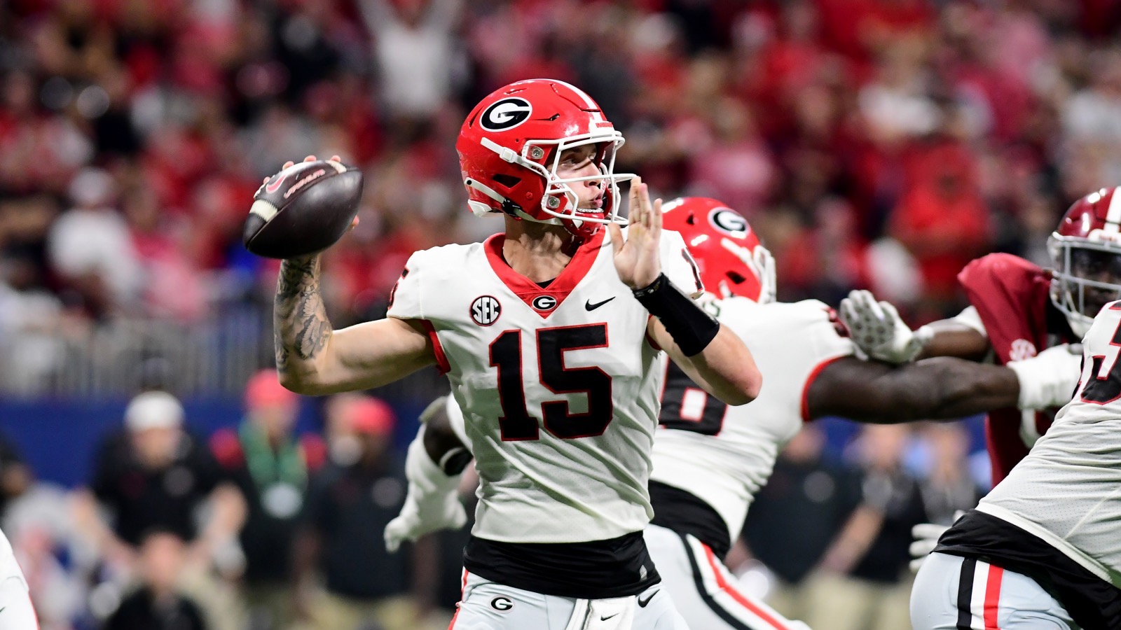 Georgia QB Carson Beck Returns, Should Be Heisman Favorite