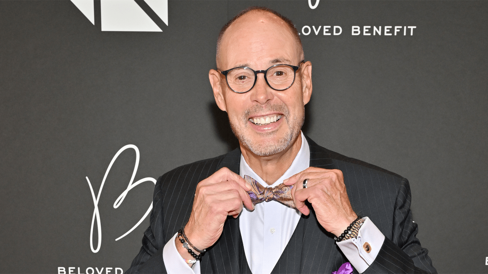 Charles, Shaq & Kenny Surprise Ernie Johnson At Hall Of Fame