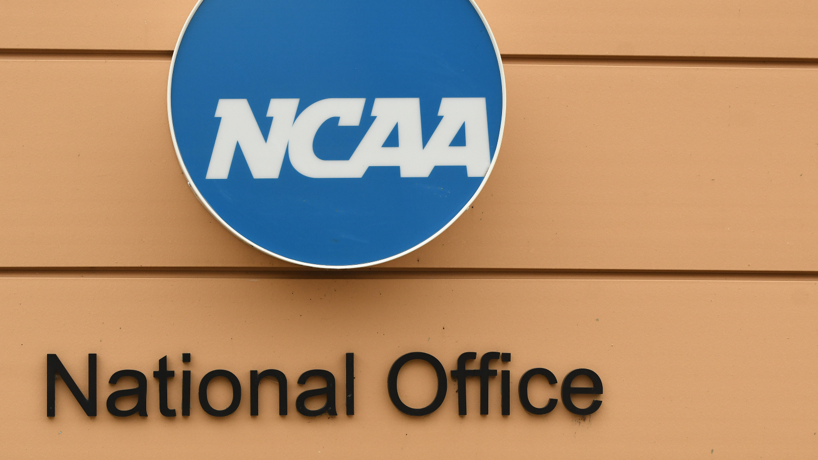 NCAA President Proposes New Division To Allow Pay For Play