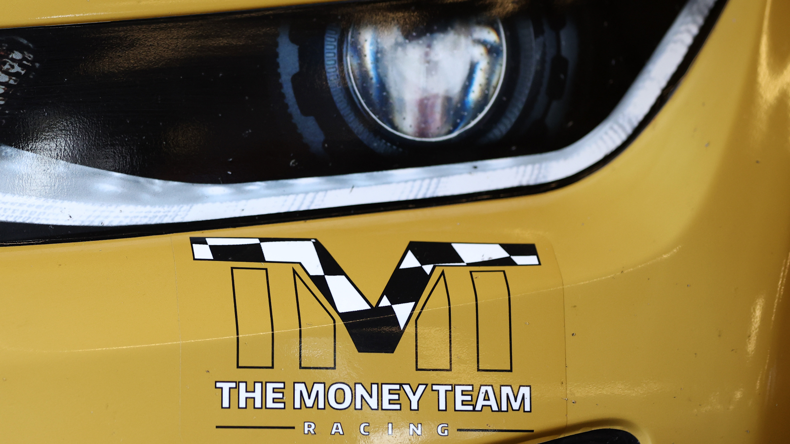 Floyd Mayweather Hoping To Increase Participation In NASCAR