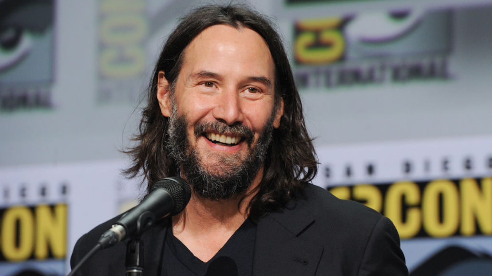 Keanu Reeves Gave Shrooms To Francis Ford Coppola As Gift