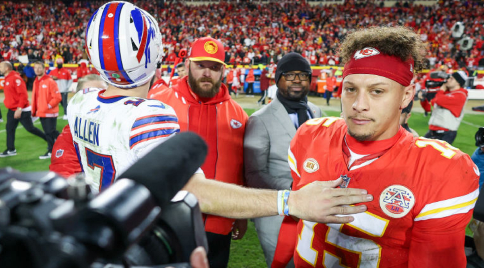 New Video Shows Patrick Mahomes Cursing & Complaining To Josh Allen About Offensive Offsides ...