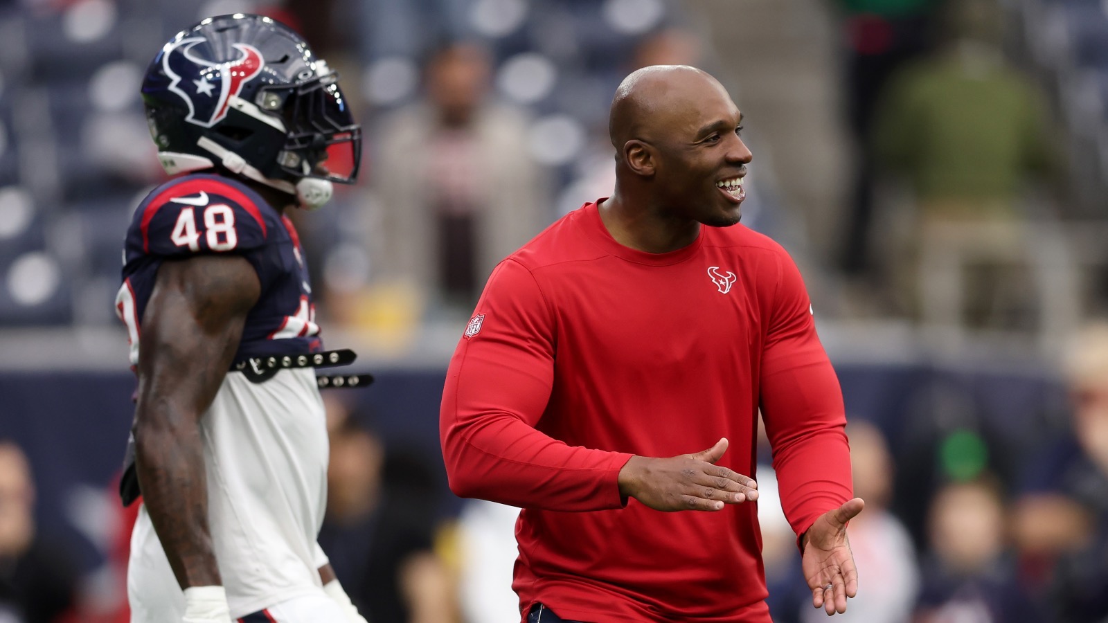 DeMeco Ryans Told Player Where Ball Was Going Before Pick-Six