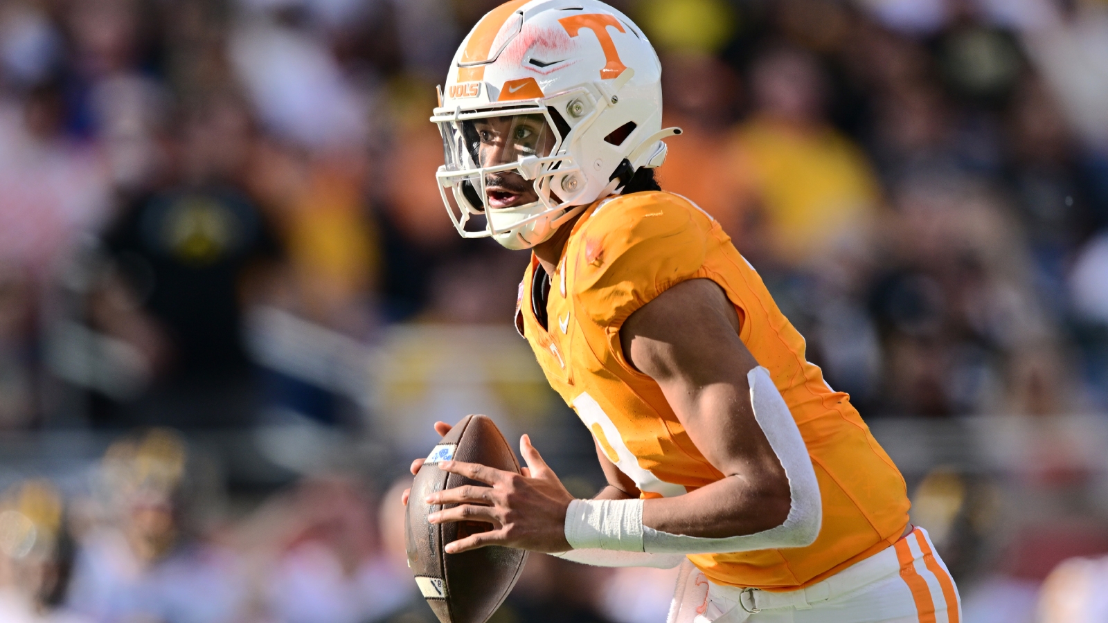 Tom Mars: Meet Lawyer Who Handled Nico Iamaleava's NIL Deal?