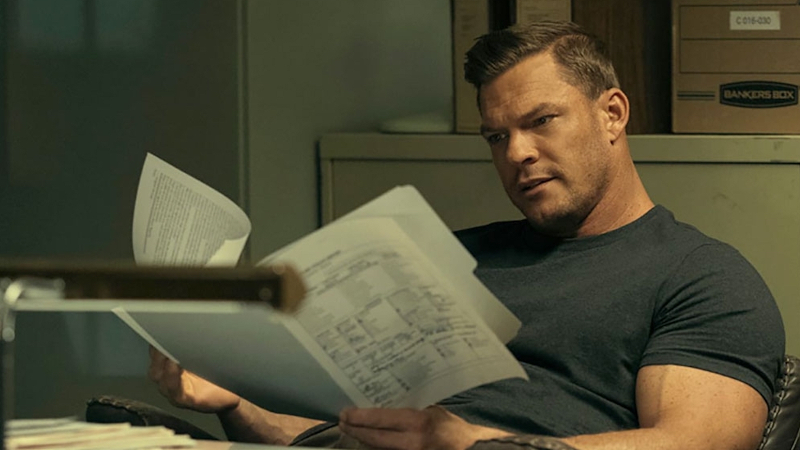 Alan Ritchson Went 'Reacher Mode' To Stop A Robbery
