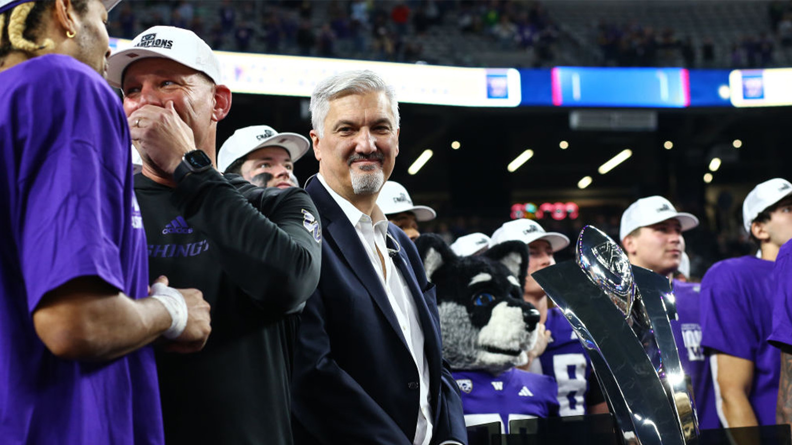 Disgraced Pac-12 Commissioner Ignores Reality With Shoe Choice