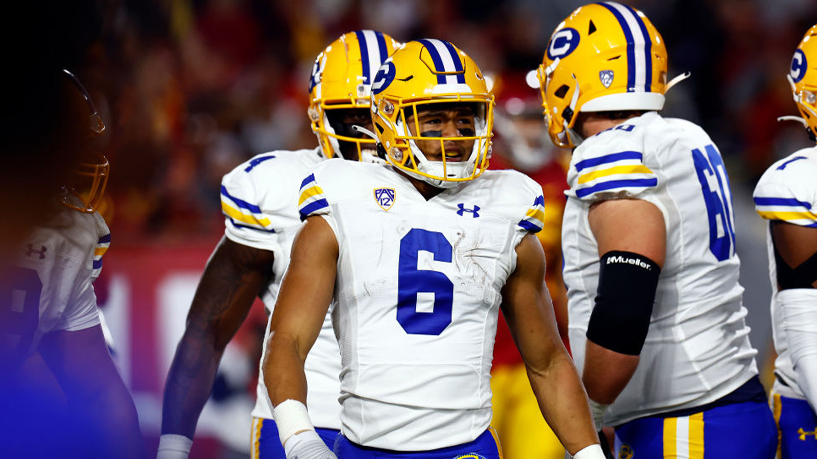 Cal-Berkeley Star RB Drops Savage Pronoun On 1st Day Of Class