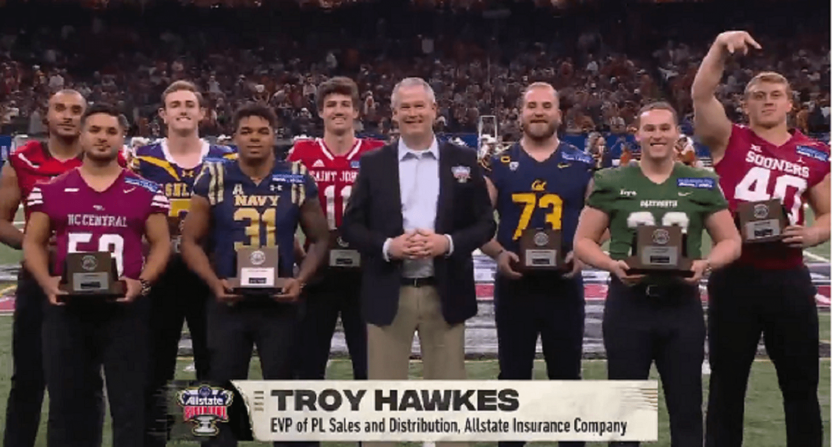 Oklahoma Player Trolls Texas While Being Honored For Community Service ...
